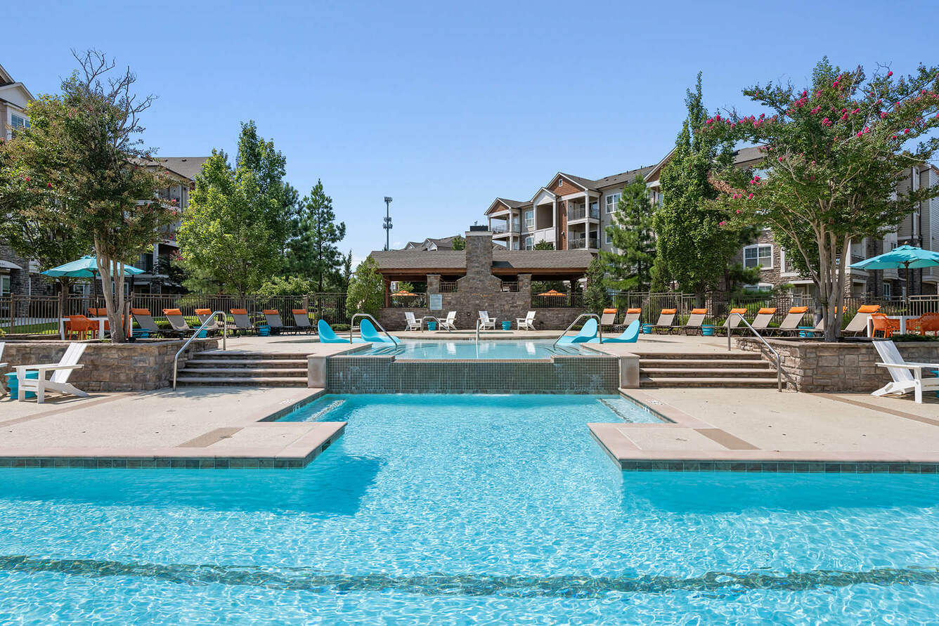 Atley on the Greenway Apartments | Apartments in Ashburn VA